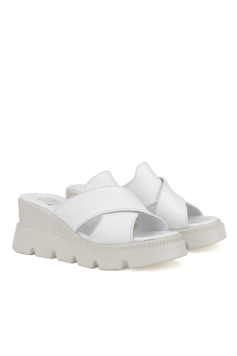 Ziya Hakiki Deri Kadın Terlik Beyaz 24Y | Ziya.com.tr